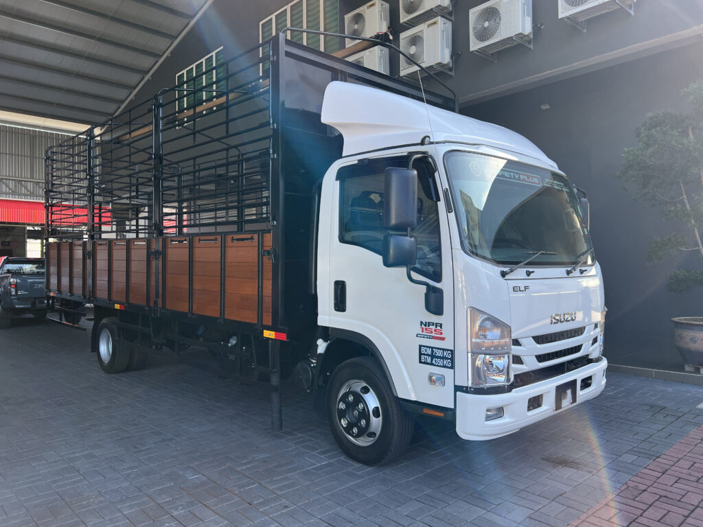 Commercial Vehicle Bodybuilder Malaysia | Custom Truck & Van Solutions